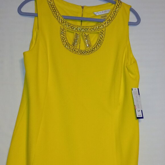 Peter Nygard | Dresses | Yellow Cocktail Dress By Peter Nygard Sizes ...